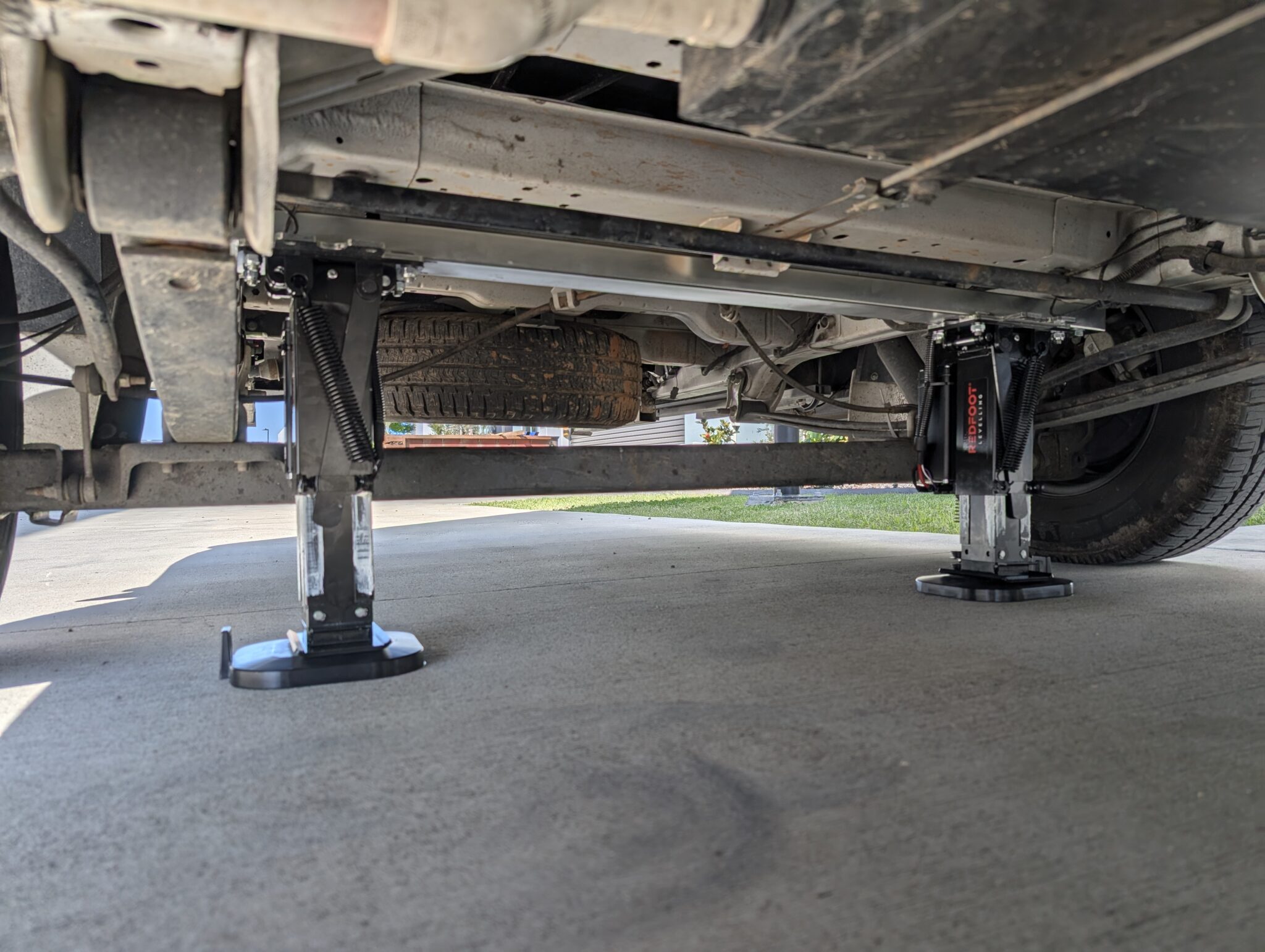 Redfoot Levelling Fiat Ducato AutoLift System