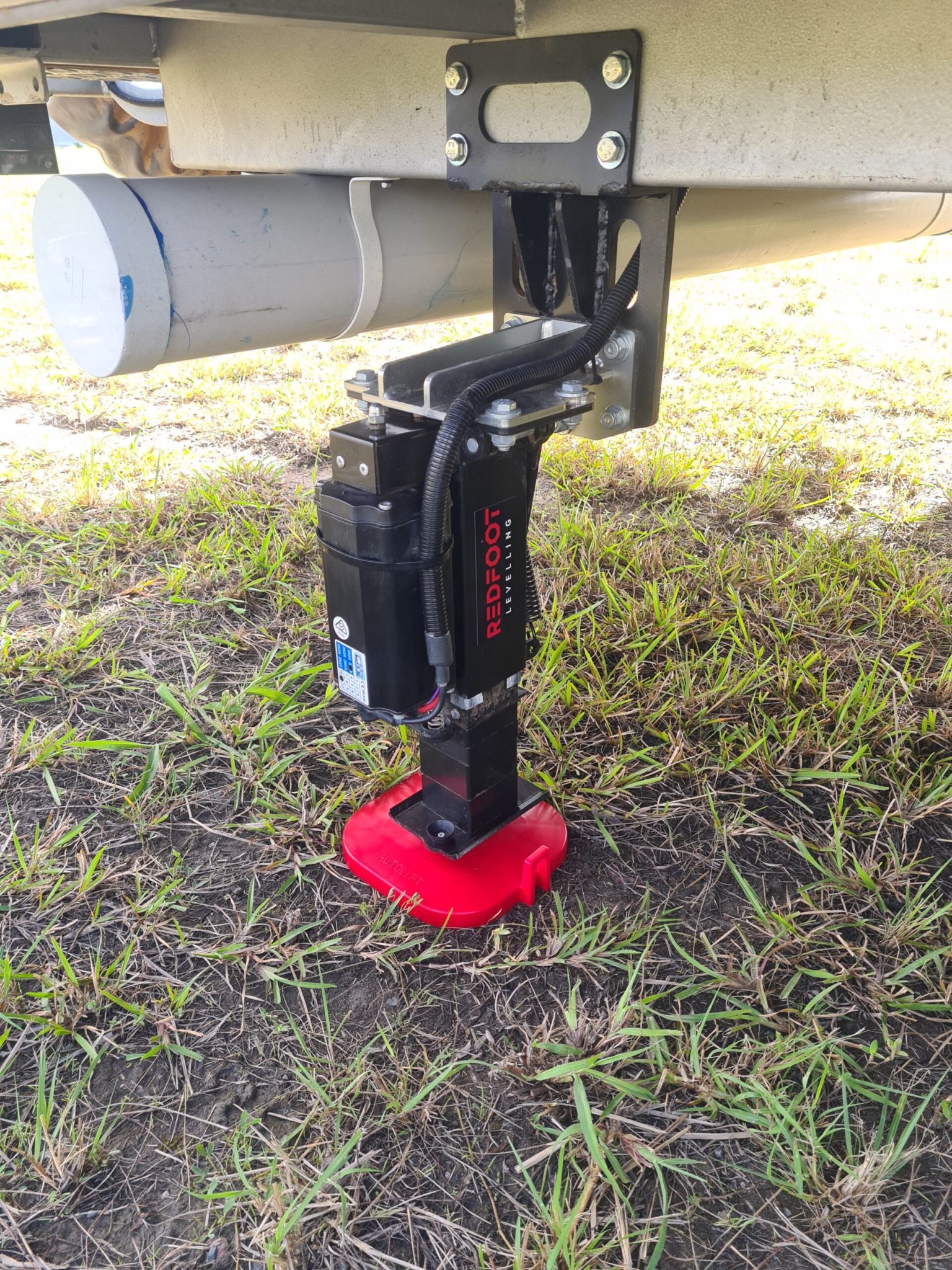 Redfoot Levelling AutoLift System for Caravans